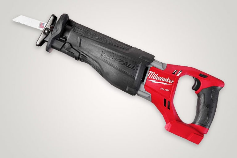 3 Best Cordless Saws For Cutting Tree Branches - Timber Gadgets